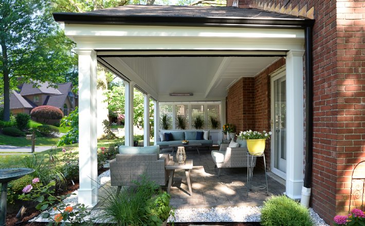 Claridge Place Outdoor Living